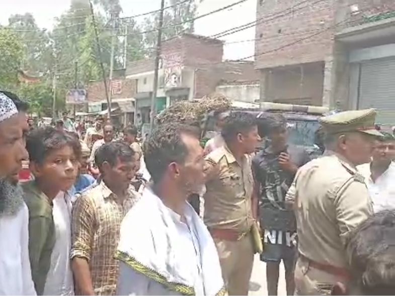 The incident was executed near the cooperative bank, the shopkeeper ...