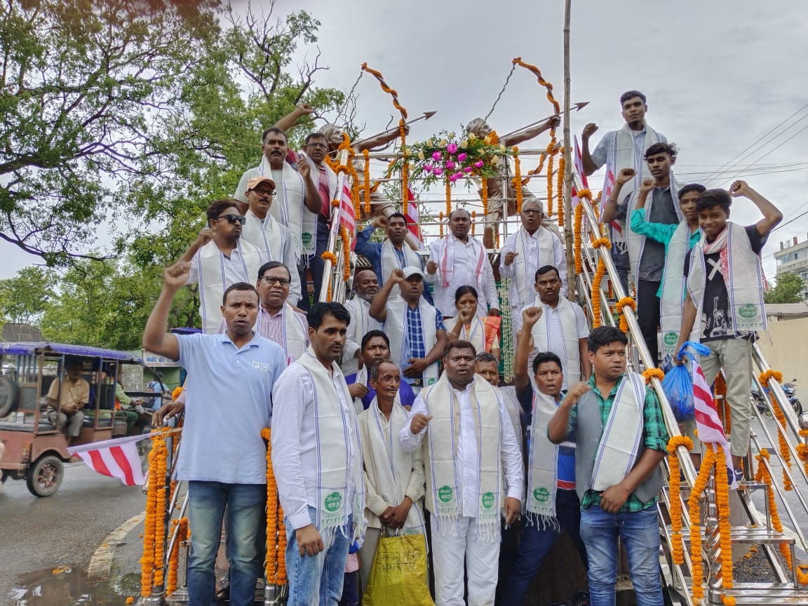 Tribal society paid tribute to Sido-Kanhu on Hul Day
