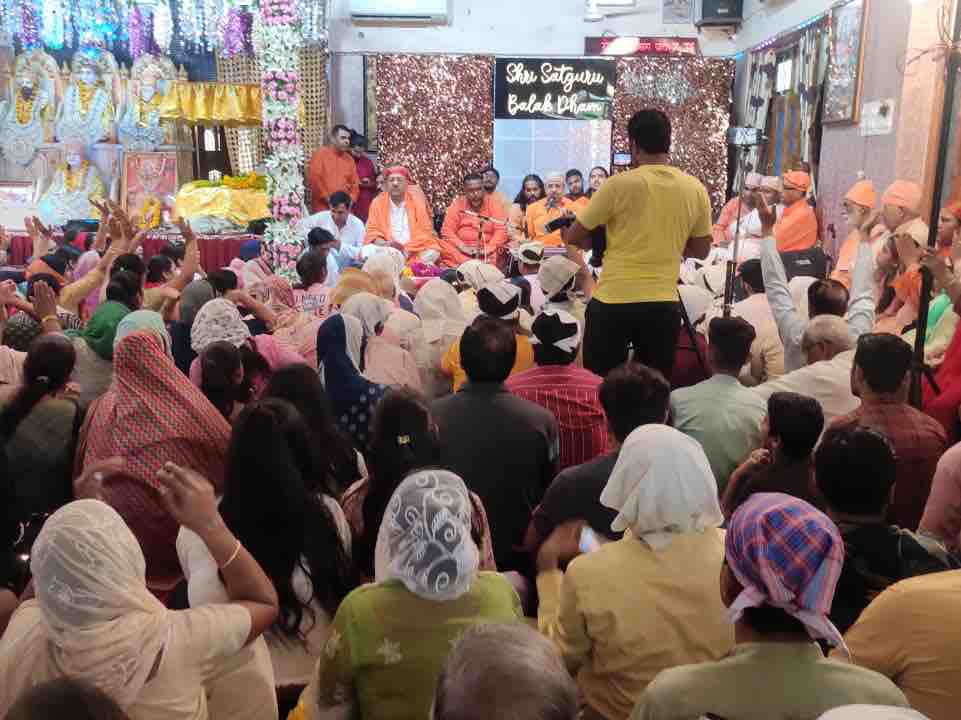 In the 186th three-day fair, the prestige of the flag of religion ...