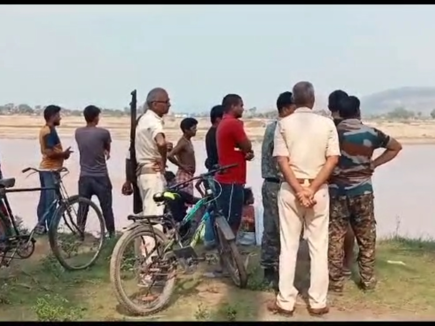 Came to bathe with friends, found dead after 24 hours with the help of SDRF | फल्गु नदी में ...