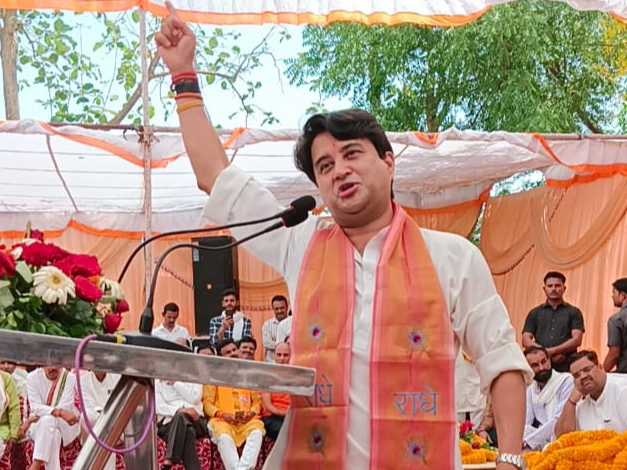 Will attend tribal conference in Simrod; Dhakad-Kirar and Rajak will ...