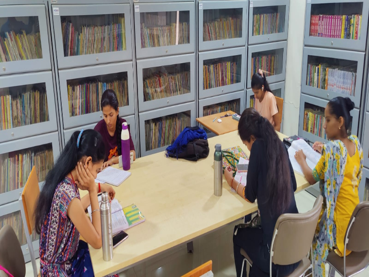 Government library with 50,000 books given modern look for 70 lakhs ...
