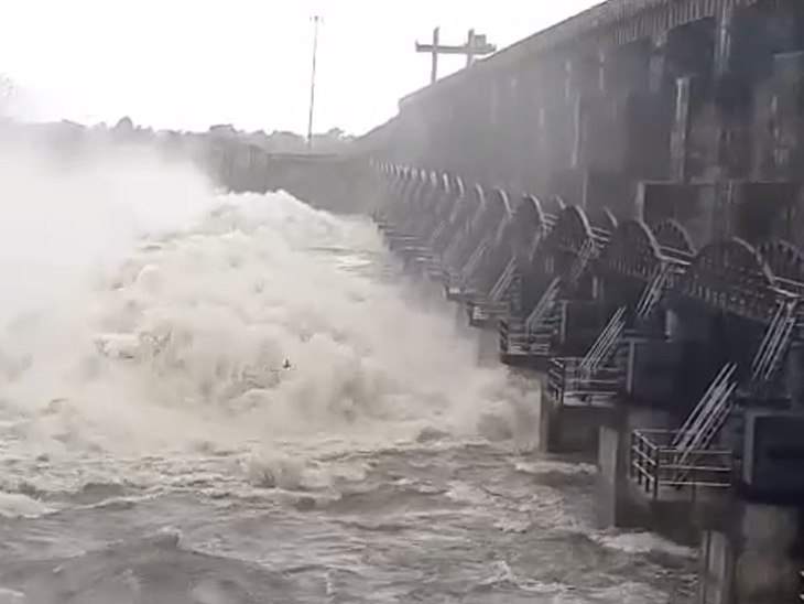 Saurashtra largest bhadar dam water level increased | मानसून के पहले ...