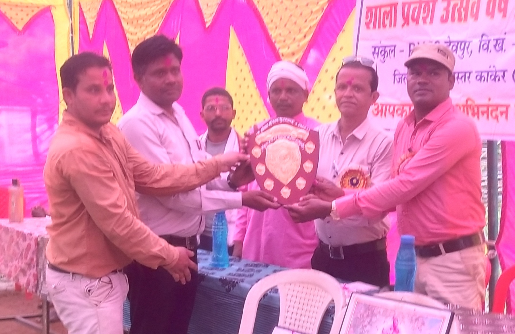 Swami Atmanand honored meritorious students in Hindi Medium School ...