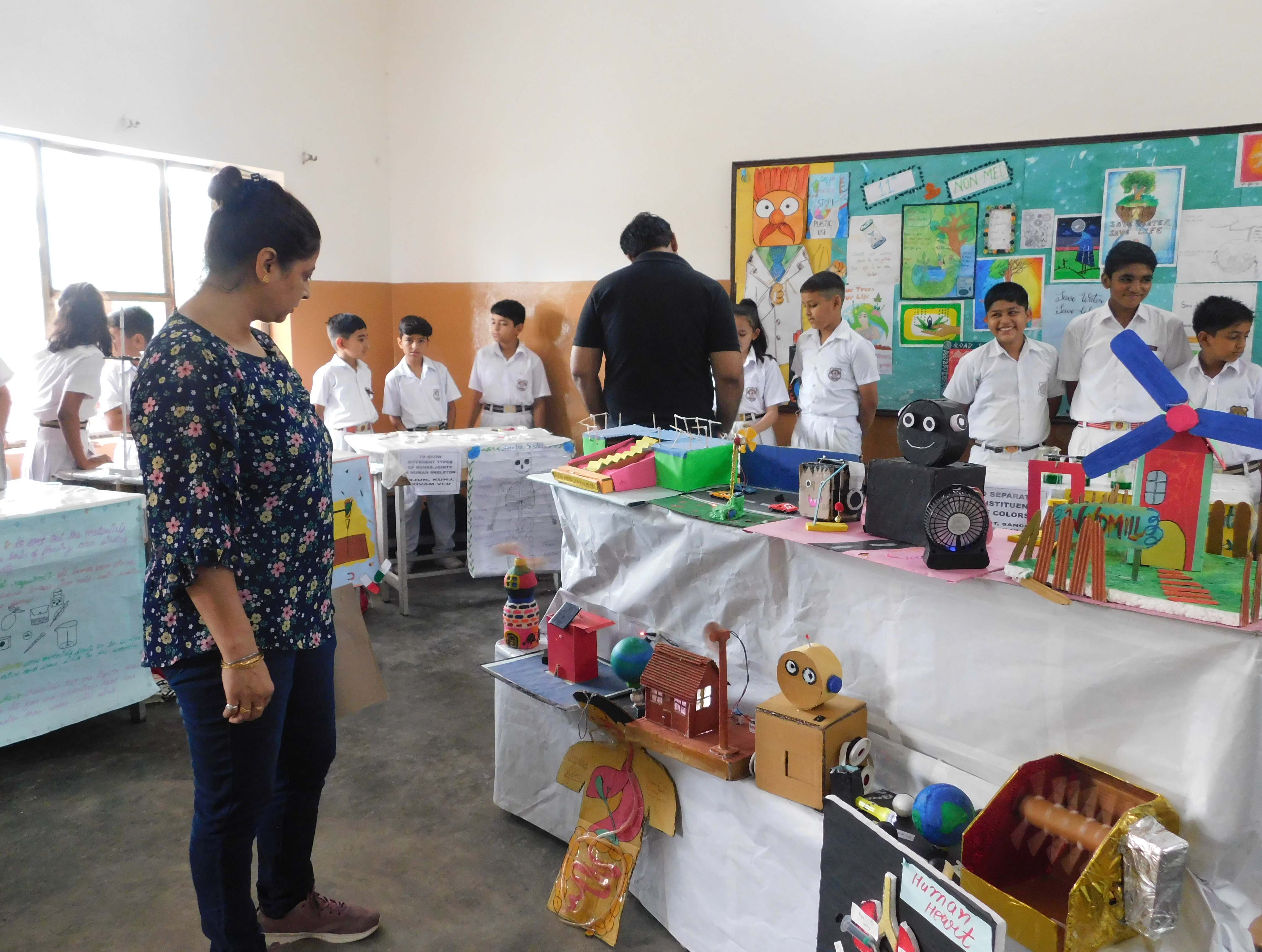 Children show their talent in the Summer Home Work Exhibition at ...