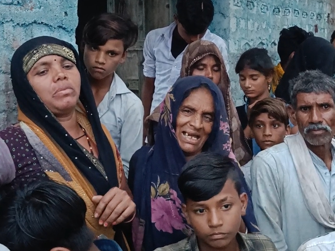 People kept crying bitterly in this village of Rajgarh, good news came ...