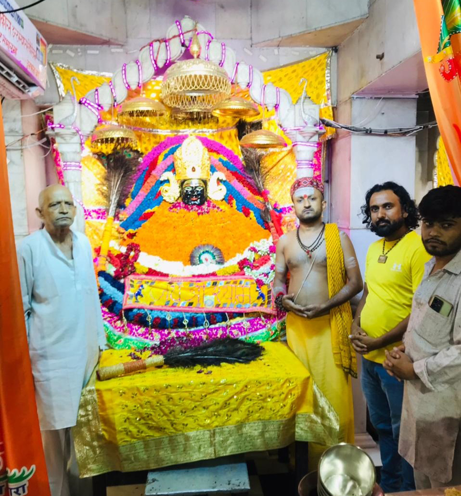 Priest of Badrinath Dham visited Shyam Baba in Chulkana Dham