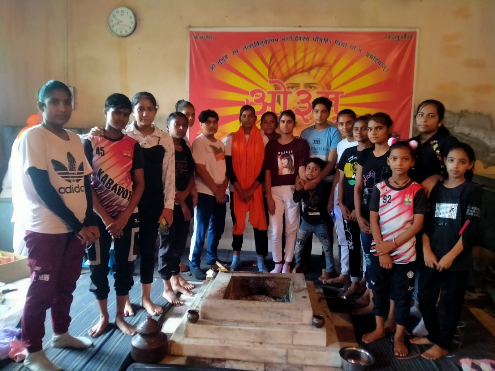 Formation of Arya Yuvati Parishad, quite Arya became head and Rashi ...