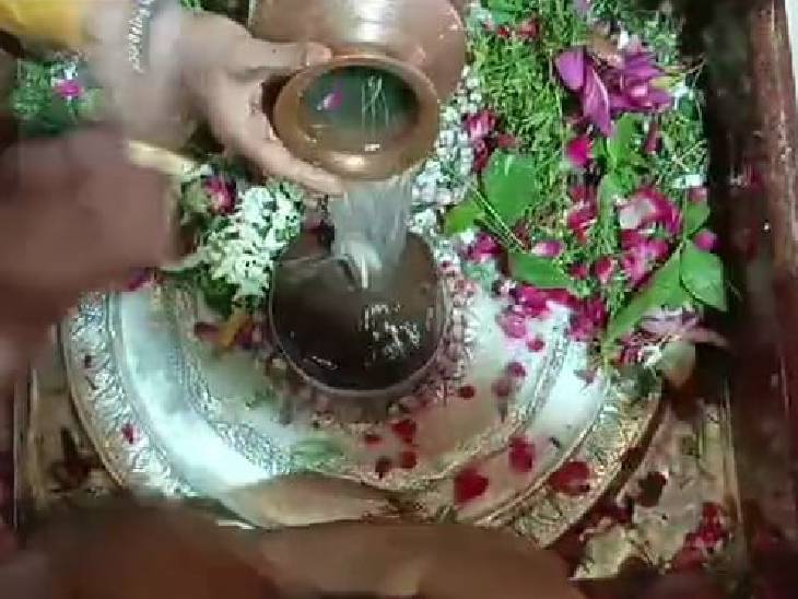 Ground report from pagodas on the first Monday of Sawan: 1 kilometer ...