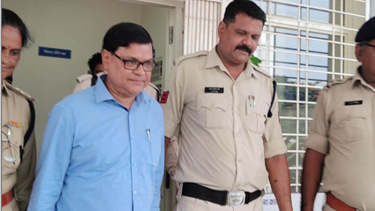 MP Jhabua Deputy Collector Molestation Case; SDM Officer Sunil Kumar Jha Arrested | एसडीएम पर ...