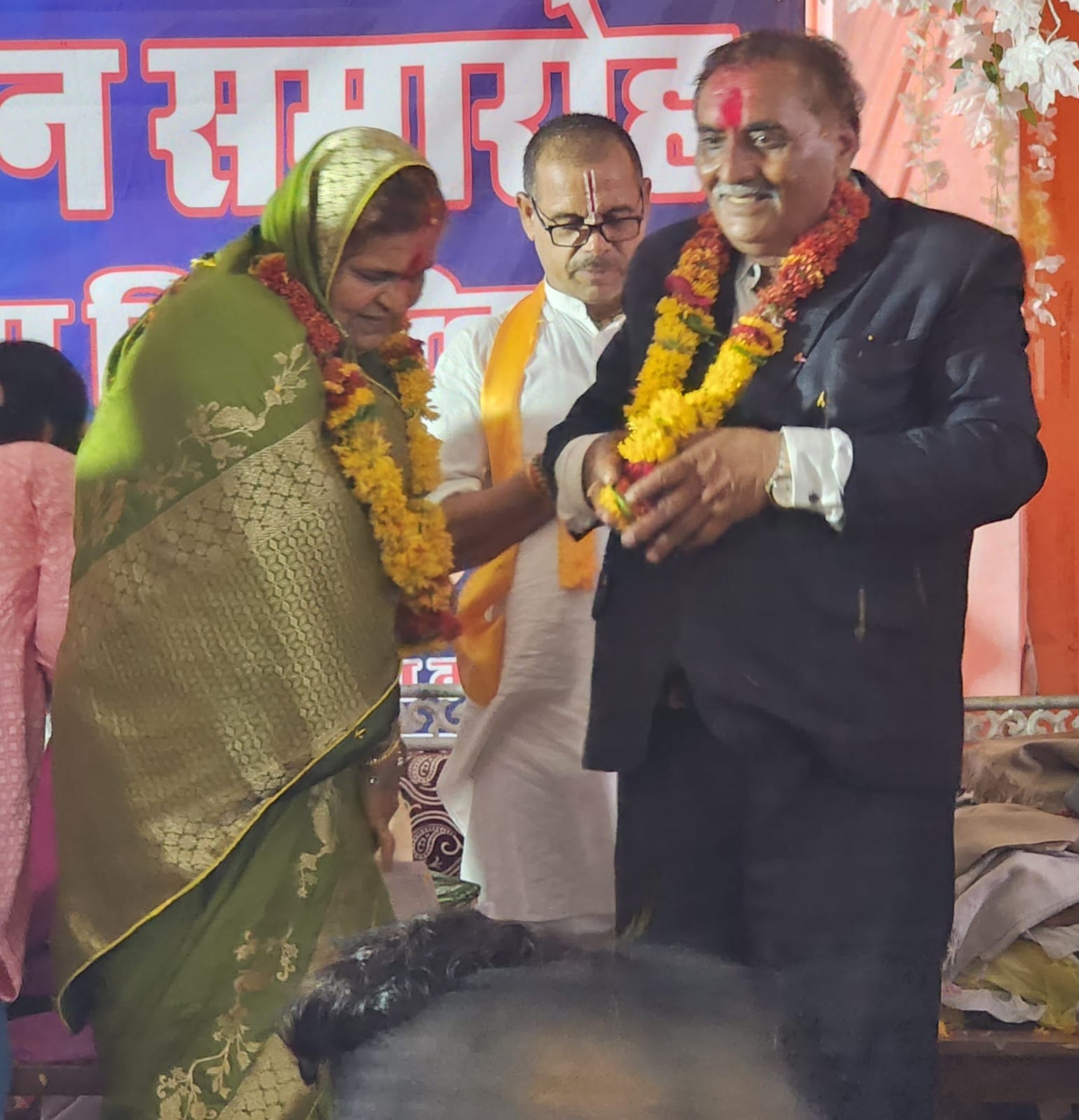 Ceremony... Principal Karan Singh Rajput retired, fellow staff honored ...