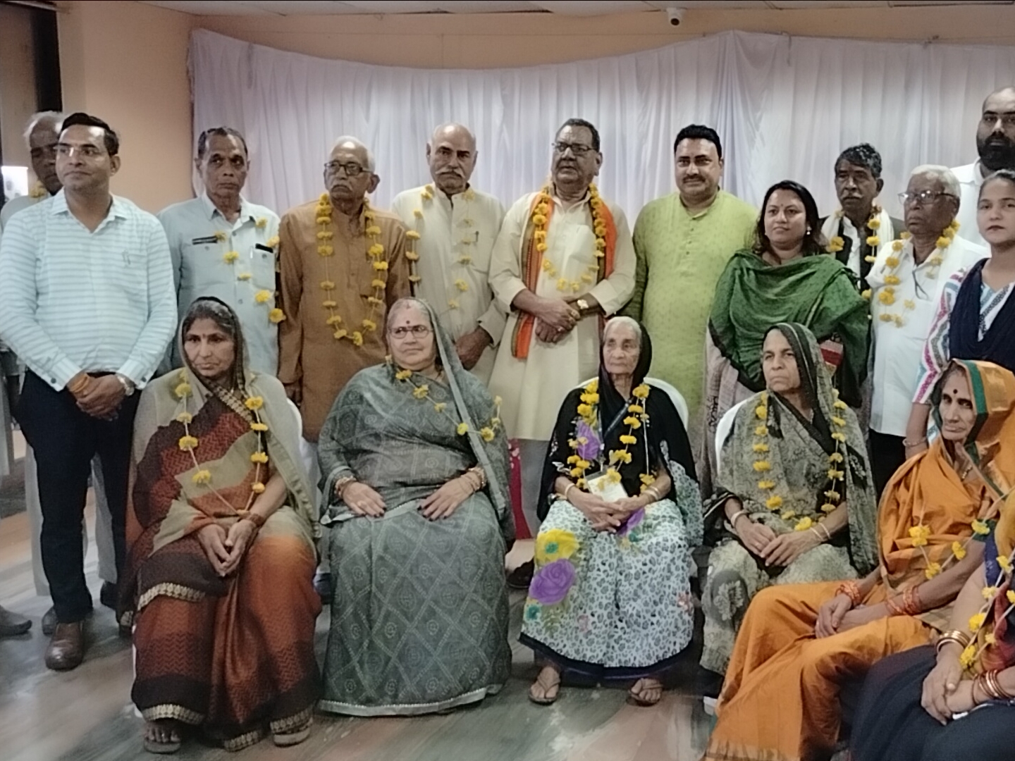 Elder said - will travel by air for the first time, Health Minister ...