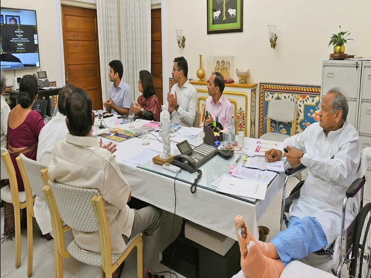 Foundation stone laid for works worth Rs 12 crore in Salumbar, Semari ...