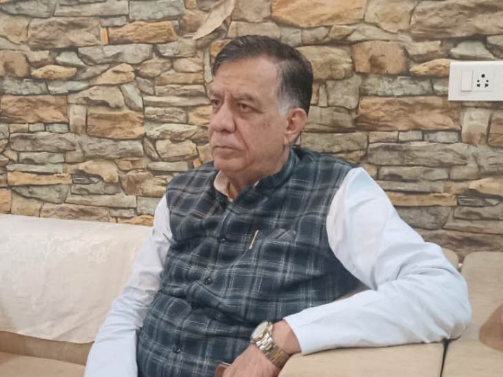 Legislative Assembly Speaker Satish Mahana left from Varanasi by train ...