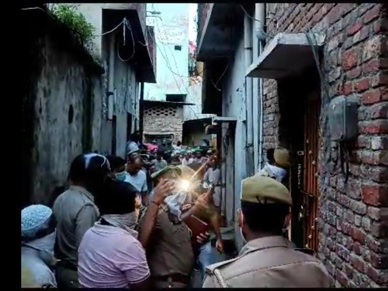 Son reached home after not talking to mother for 4 days, dead body ...