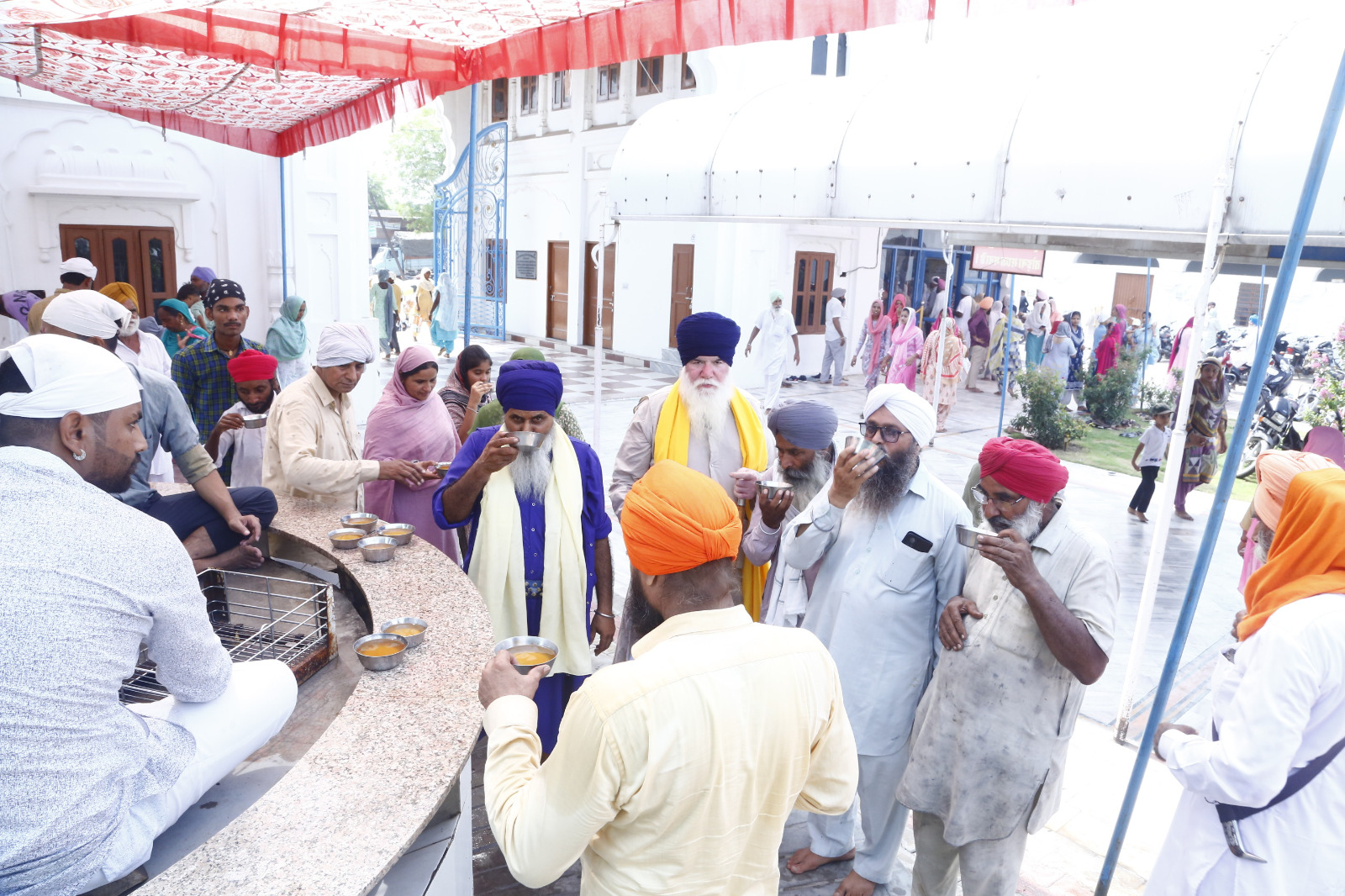 In Gurudwara Sukha Singh Mahtab Singh, offerings were made to Shri ...