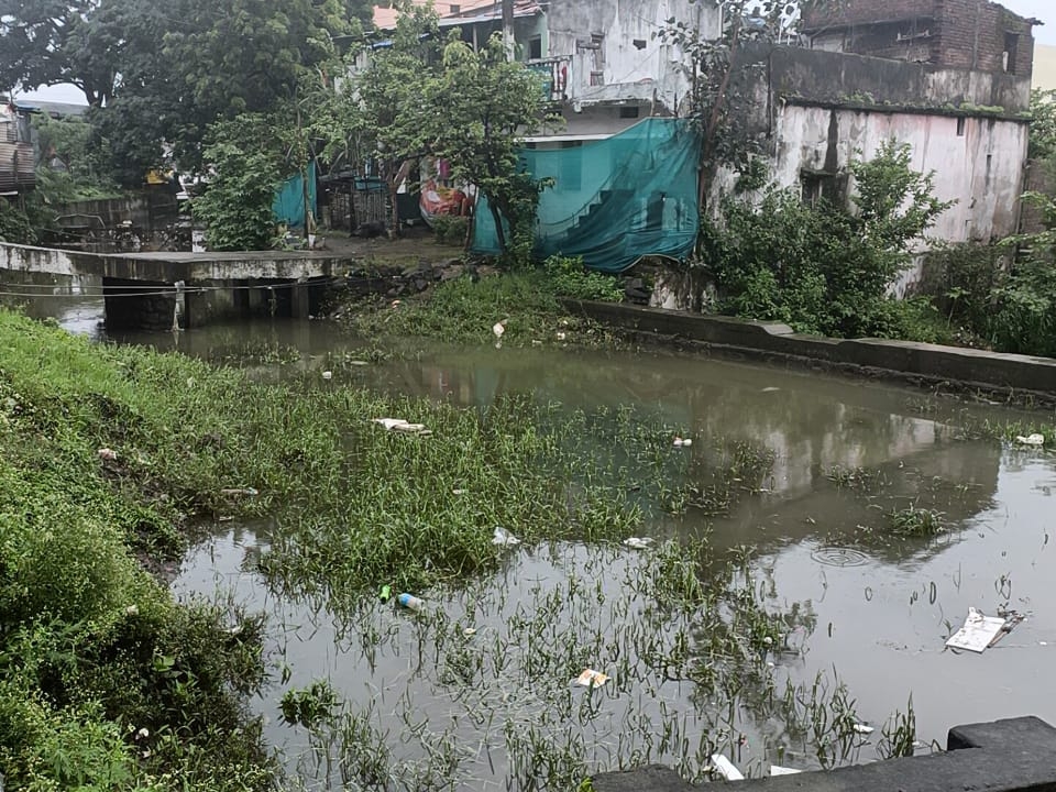 People and devotees of Multai expressed displeasure, demanded to clean ...