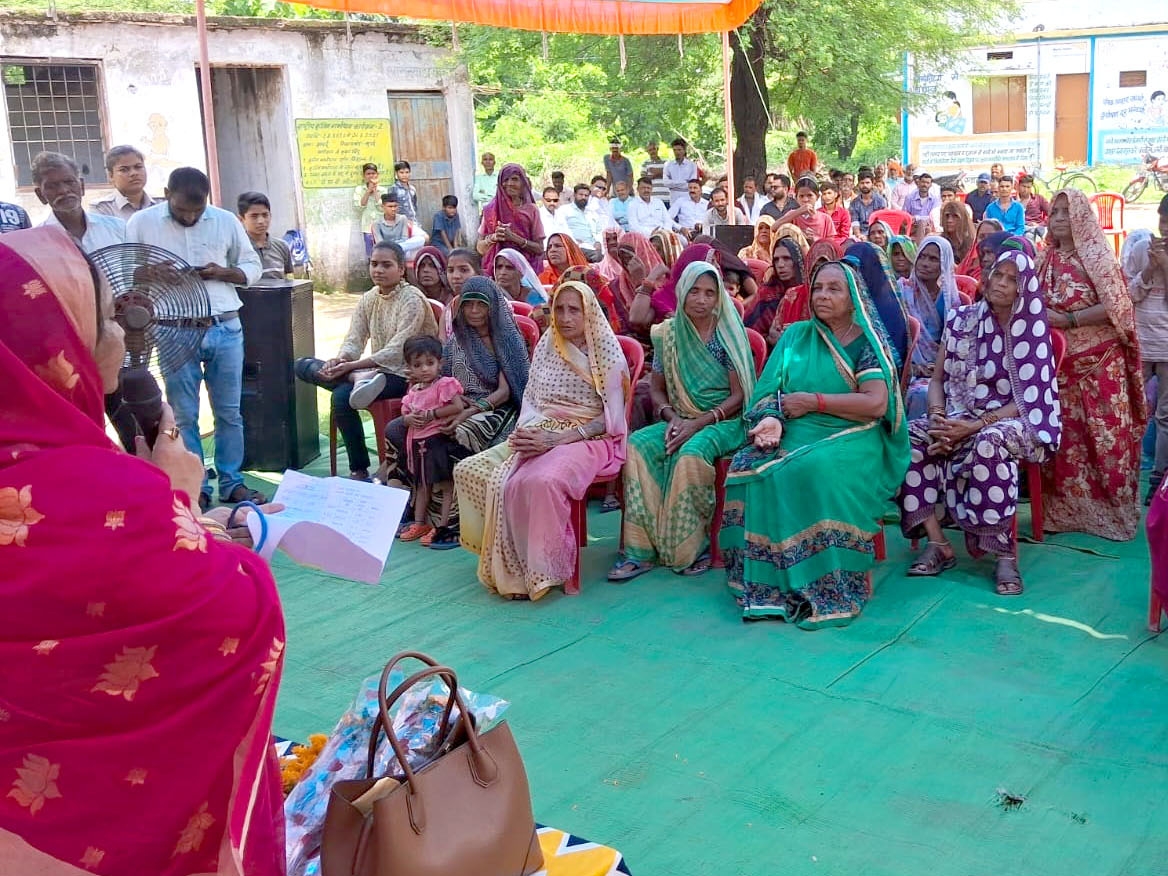 Cabinet minister's wife performed Bhumi Pujan and inaugurated ...