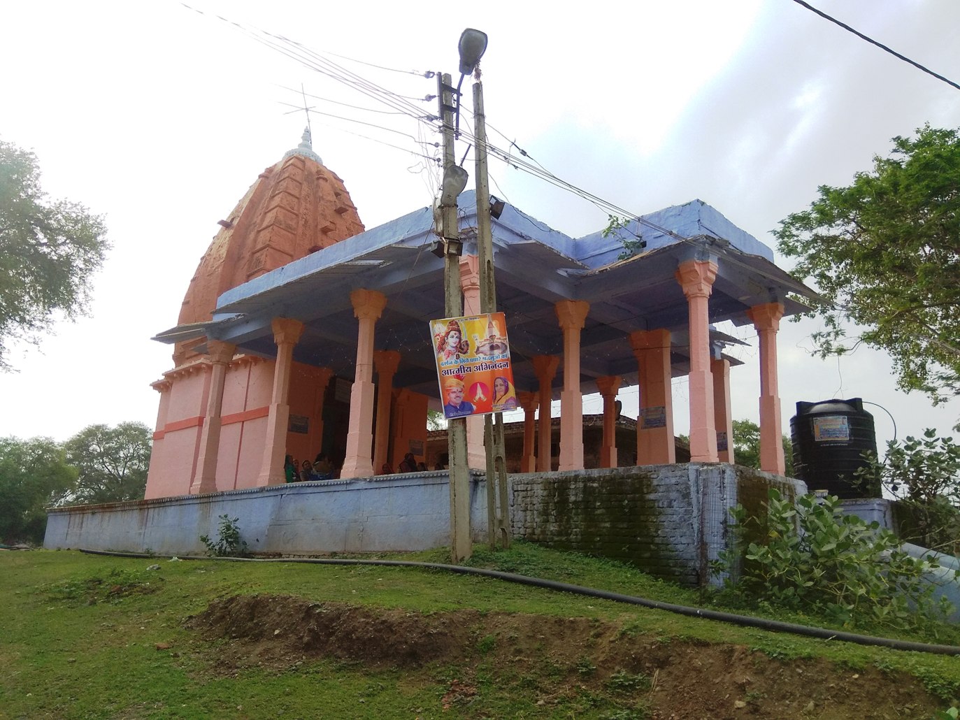 Neelkantheshwar temple is situated on the banks of Kanthal, every year ...