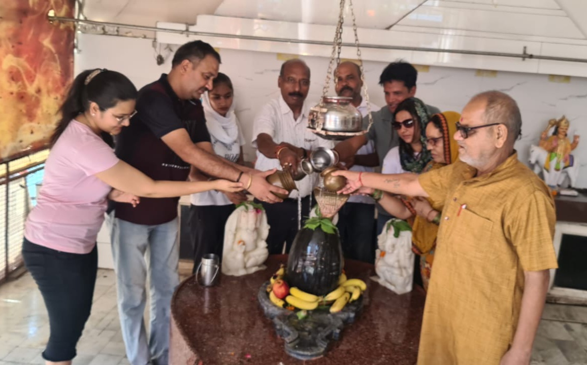 Worshiping Mahadev in the month of Savan brings happiness and ...