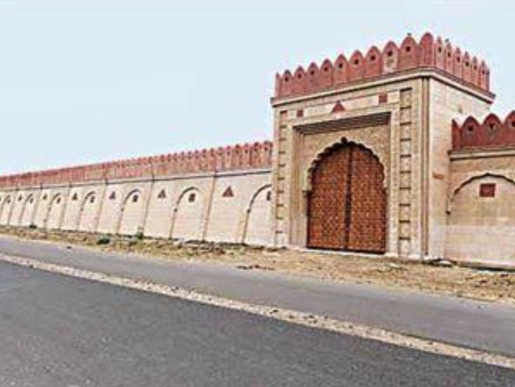 Haryana Sirsa MLA Gopal Kanda Political journey; Geetika Suicide Case ...