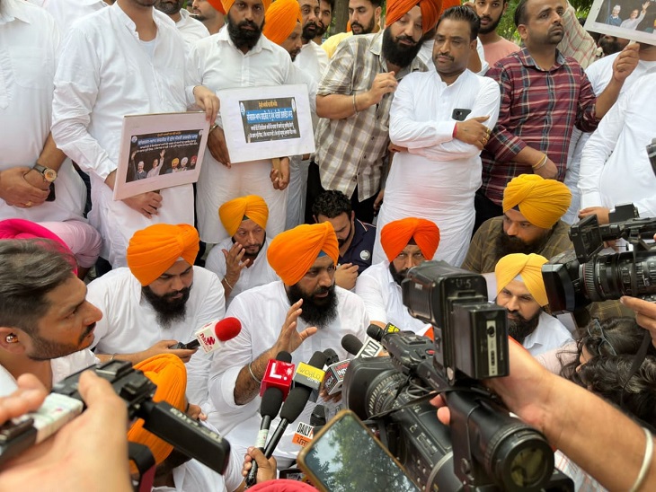 SAD youth leader protest Chief Minister's residence today ...