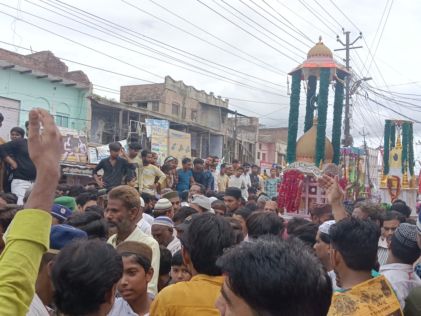 The process of Tajiya burial continued throughout the day, Najr was ...