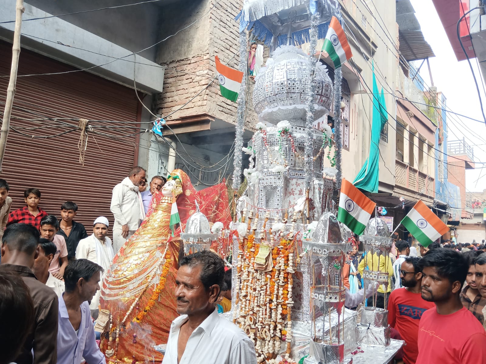 18 fresh came from three routes, handed over to Karbala Maidan | मातमी ...