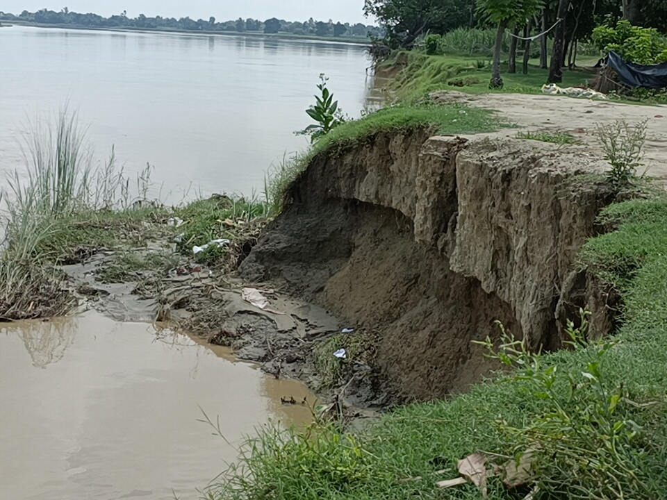 Dozens of houses in Shravasti at the mouth of Rapti river, an ...