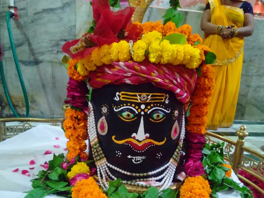 Triveni Dham Mahadev temple was decorated, Swastivachan happened first ...