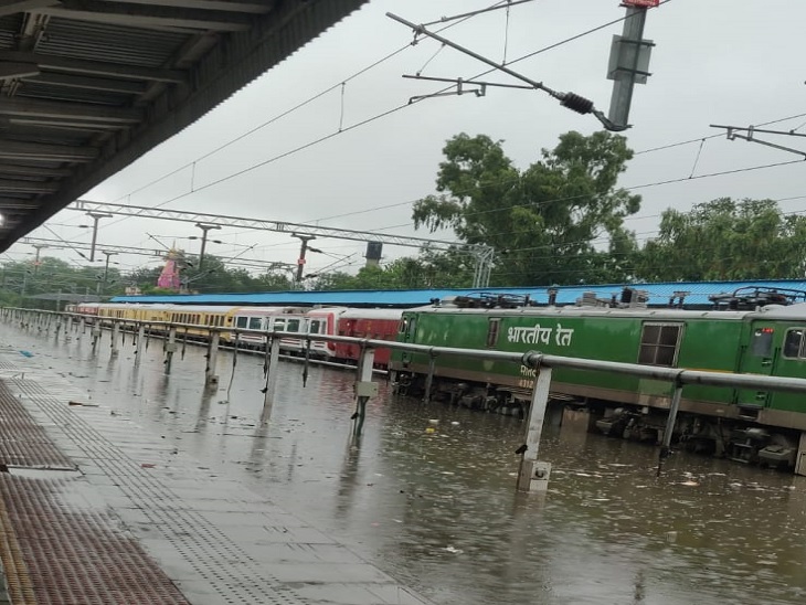 Rajasthan Rainfall Analysis; Jaipur Dhundh River Bandi River Overflows ...