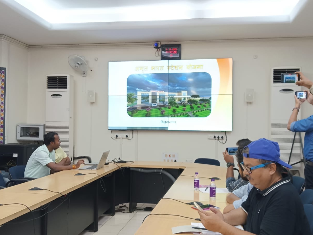 13 stations of Danapur division will be rejuvenated | दानापुर मंडल के ...