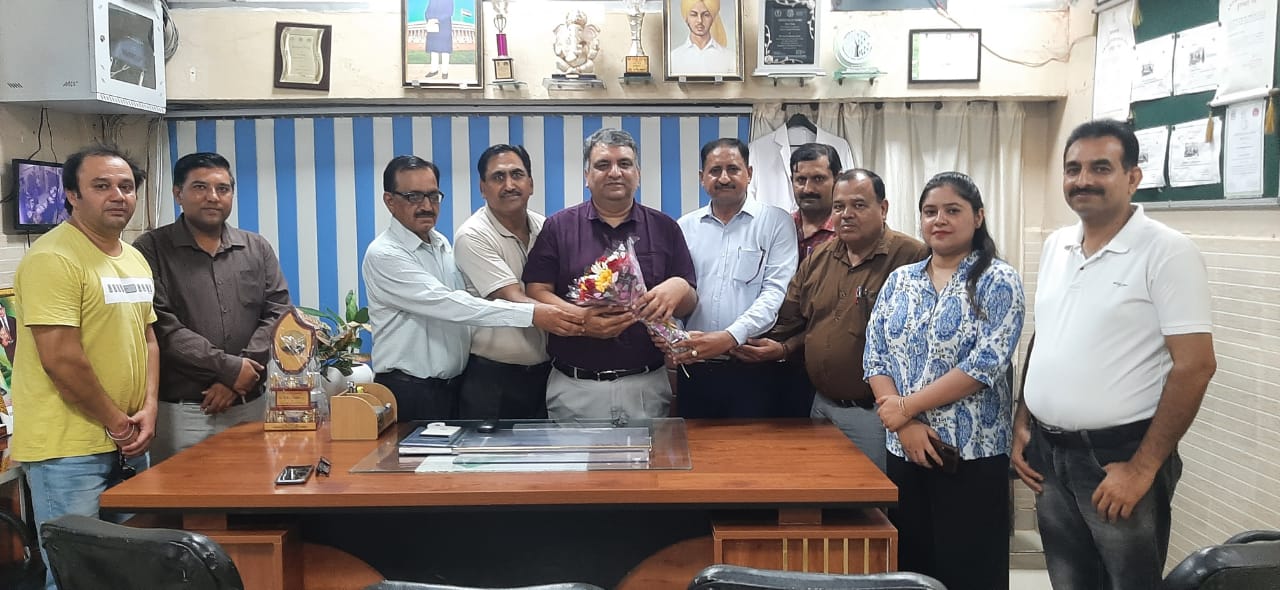 Shri Guru Ravidas Sabha honored SMO Dr. Sunil Chand | श्री गुरु रविदास ...