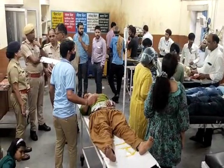 Screaming, 16 passengers in both buses injured, accident on NH-21 in Dausa