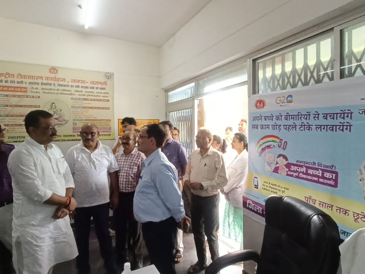 Mayor inaugurated Mission Indradhanush in Varanasi | वाराणसी में मिशन ...