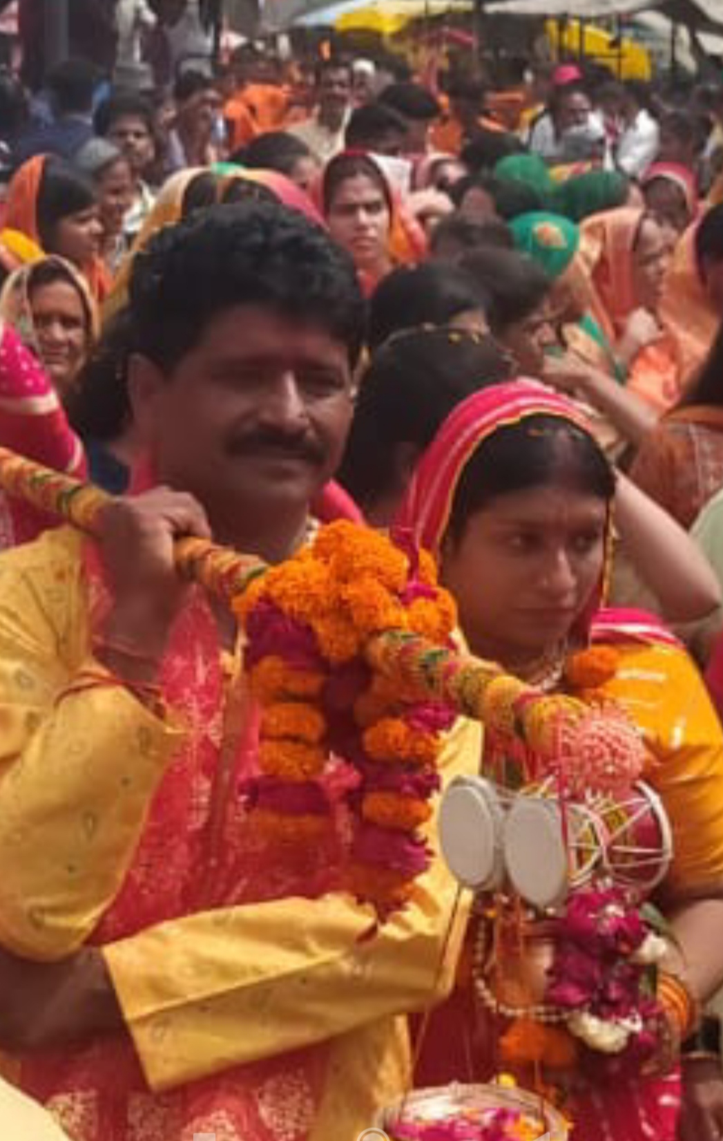 Kanvad Yatra was taken out from Murlidhar Temple to Sangam Sthal ...