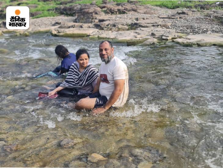 Indore Car Accident Video Footage; Lodhiya Kund Waterfall | MP Indore News | इंदौर के पास कुंड ...