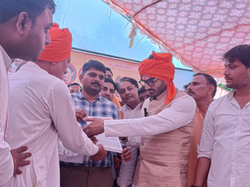 Tyagi community split in Swatantra Dev Mafi case | स्वतंत्र देव माफी ...