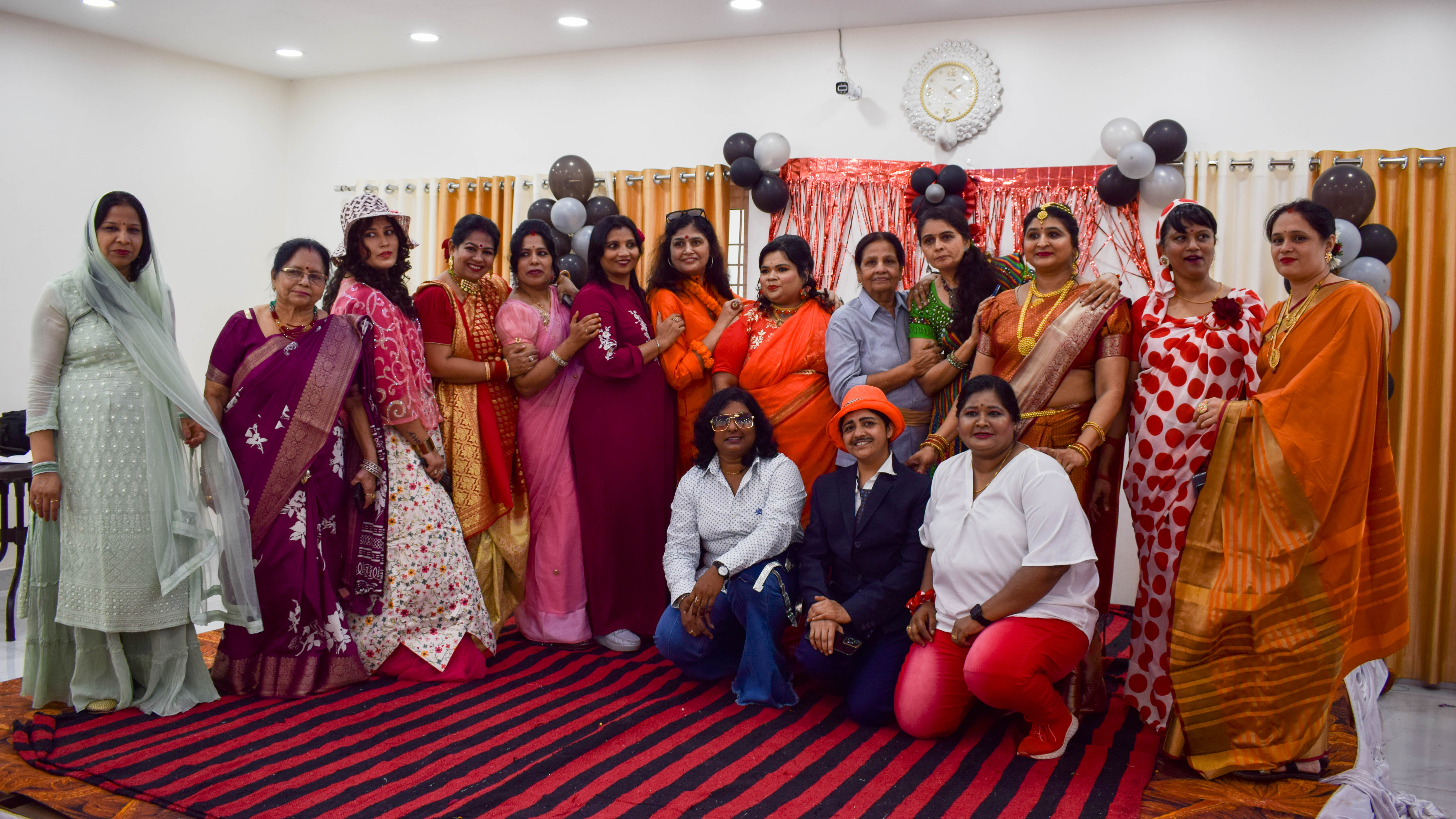 The team of Parshva Mahila Mandal, Nehru Nagar gave presentations ...