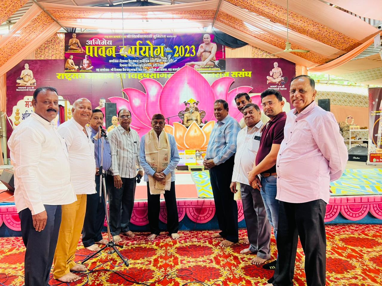 Poet Satyanarayan Sattan reached Modiji's nose | मोदीजी की नसिया पहुंचे ...