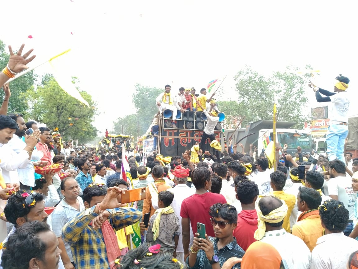 World Tribal Day celebrated with pomp in Khategaon | खातेगांव में ...