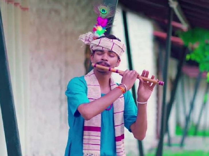 Bastar collector sang a song in Halbi dialect | बस्तर कलेक्टर ने गाया ...