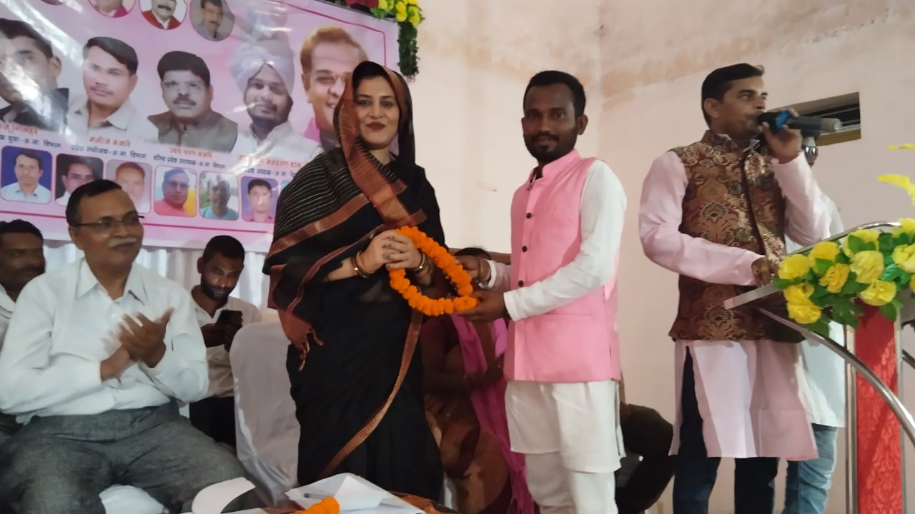 Statue unveiled on Mini Mata's death anniversary | मिनी माता की ...