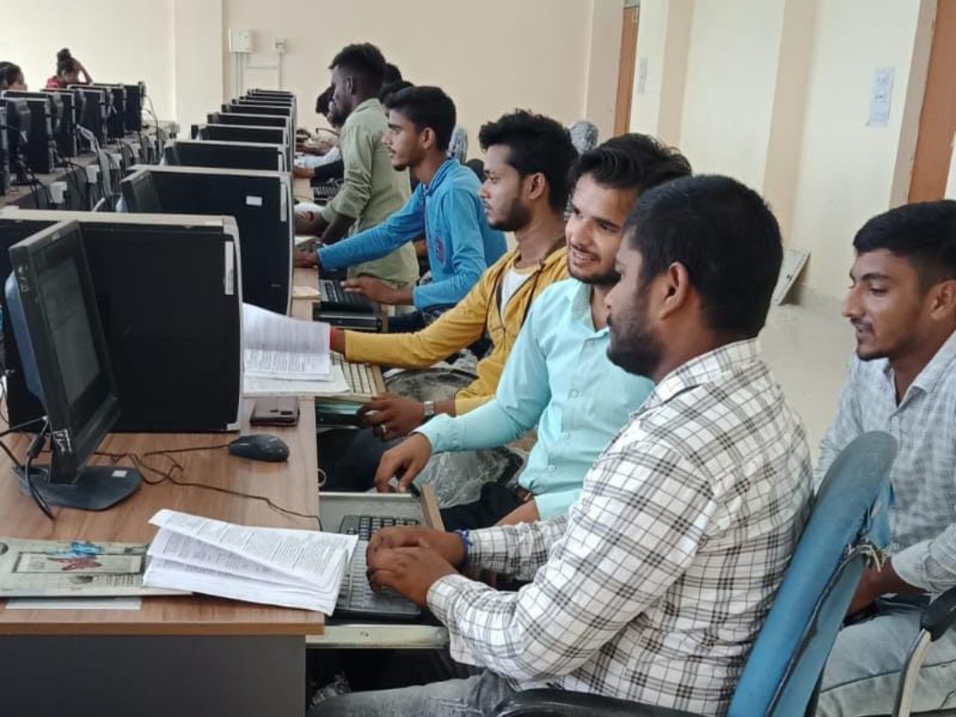 Computer lab inaugurated at Vishambhar Dayal Degree College | विशंभर ...