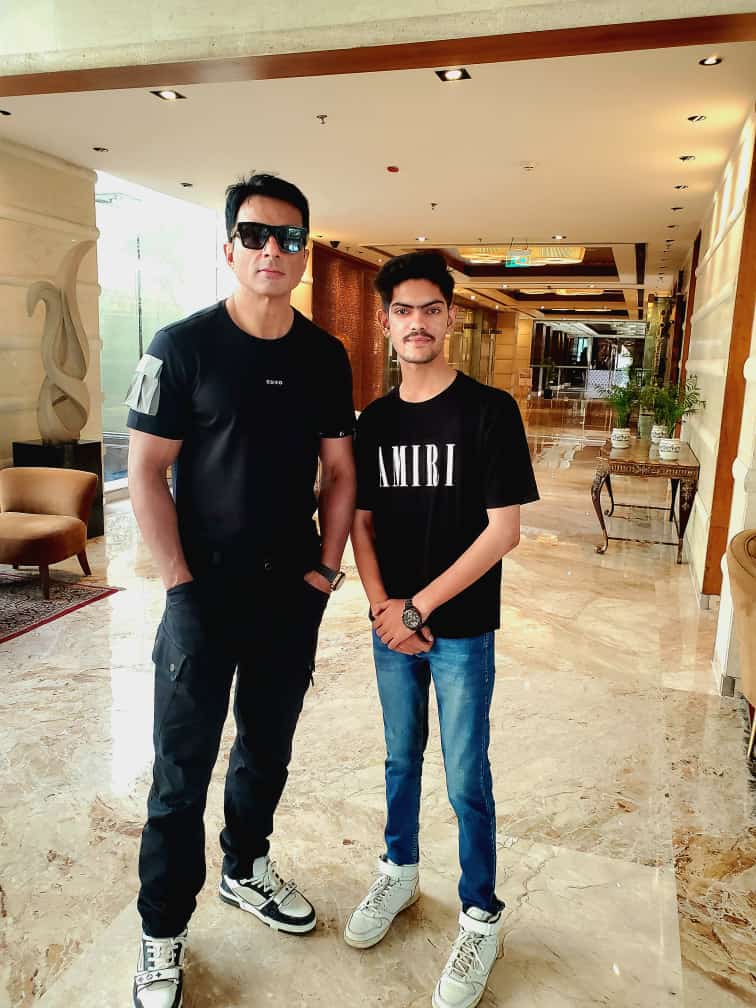 21 year old Ronit Raj is doing amazing acting in digital world | 21 साल के रौनित राज डिजिटल ...