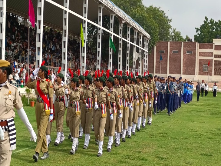 Independence Day program of two districts together | दो जिलों का एक साथ ...