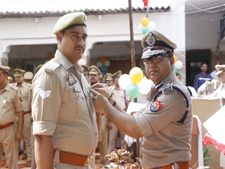 Azamgarh's Independence Day in 15 pictures See | 15 तस्वीरों में देखिए ...