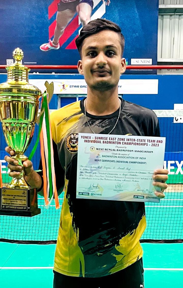 Raj Aryan won the title in the final of the badminton tournament | राज ...