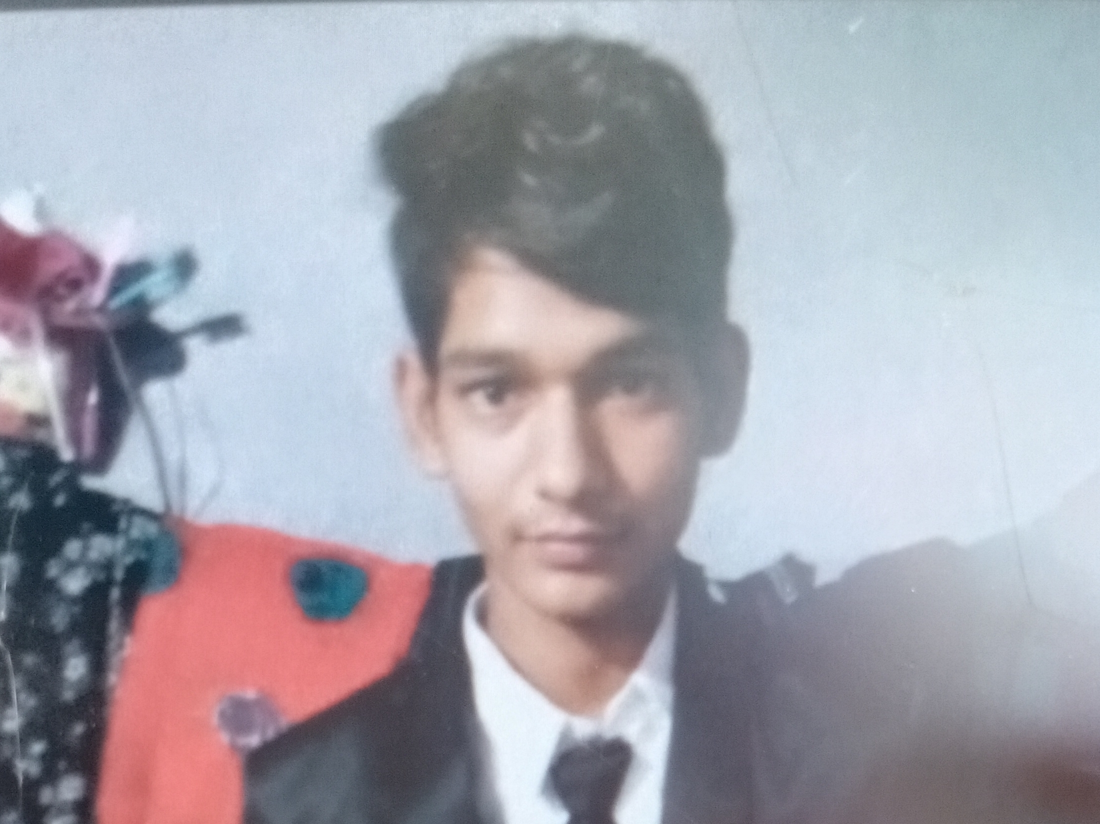 Teenager dies due to wrong injection in Lalitpur | ललितपुर में गलत इंजेक्शन लगाने से किशोर की ...