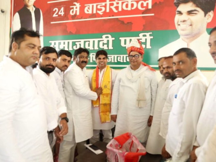 Ramgopal Yadav's son got the support of uncle Shivpal Singh Yadav for ...